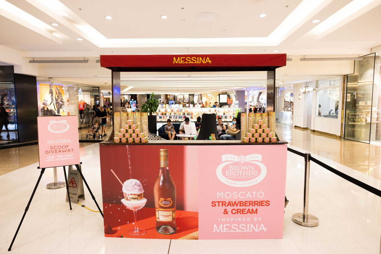 Large Stand – Gelato Messina